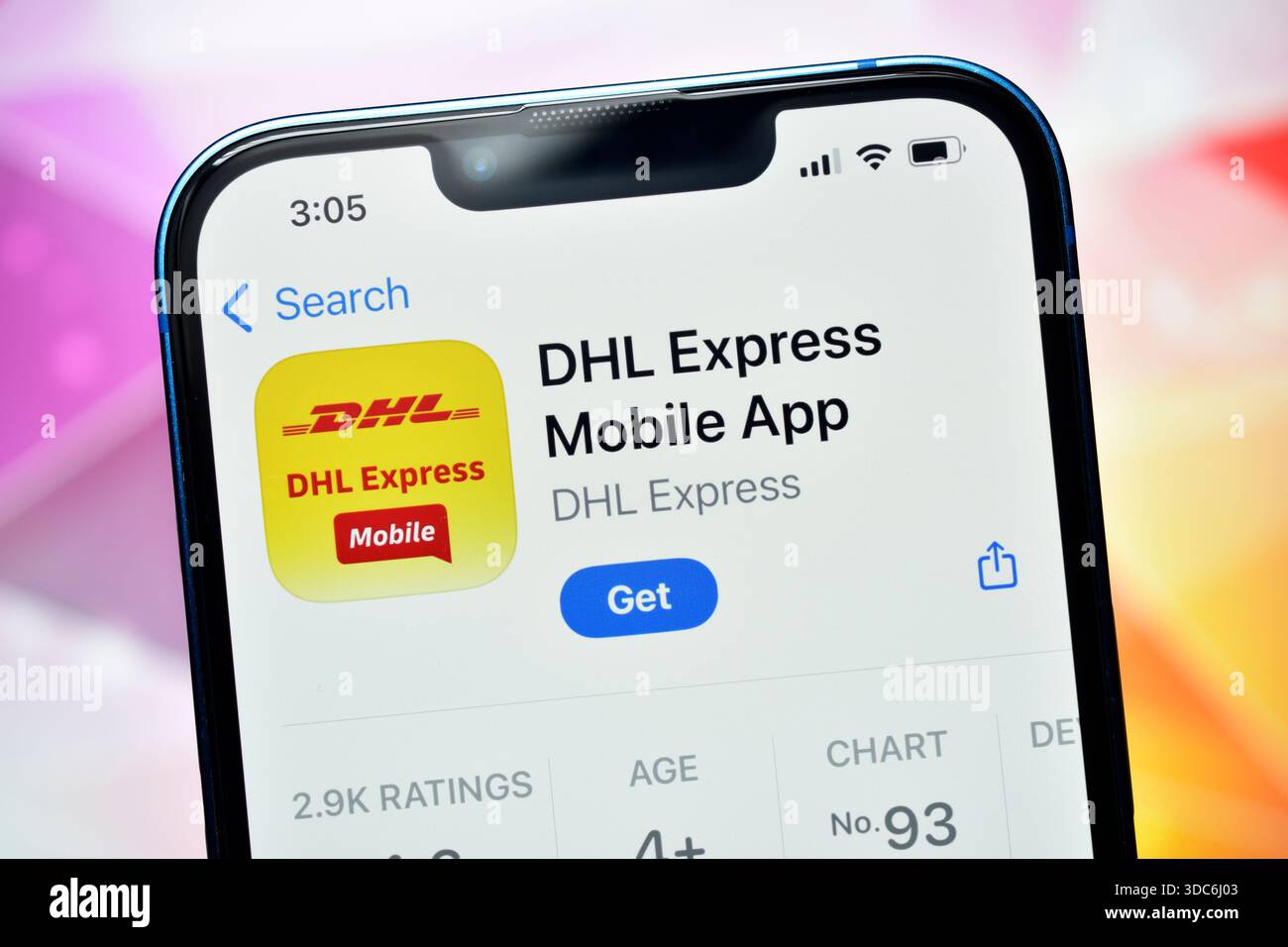 Dhl express mobile app hi-res stock photography and images - Alamy