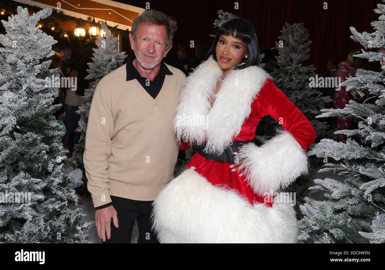 19 December 2025 - Los Angeles, California - Gregory Mielcarz, Raven ...