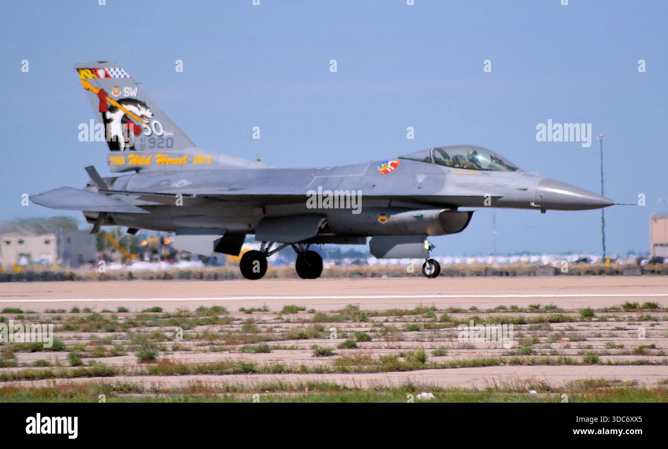 F-16C Block 50 Fighting Falcon in Wild Weasel commemorative scheme ...