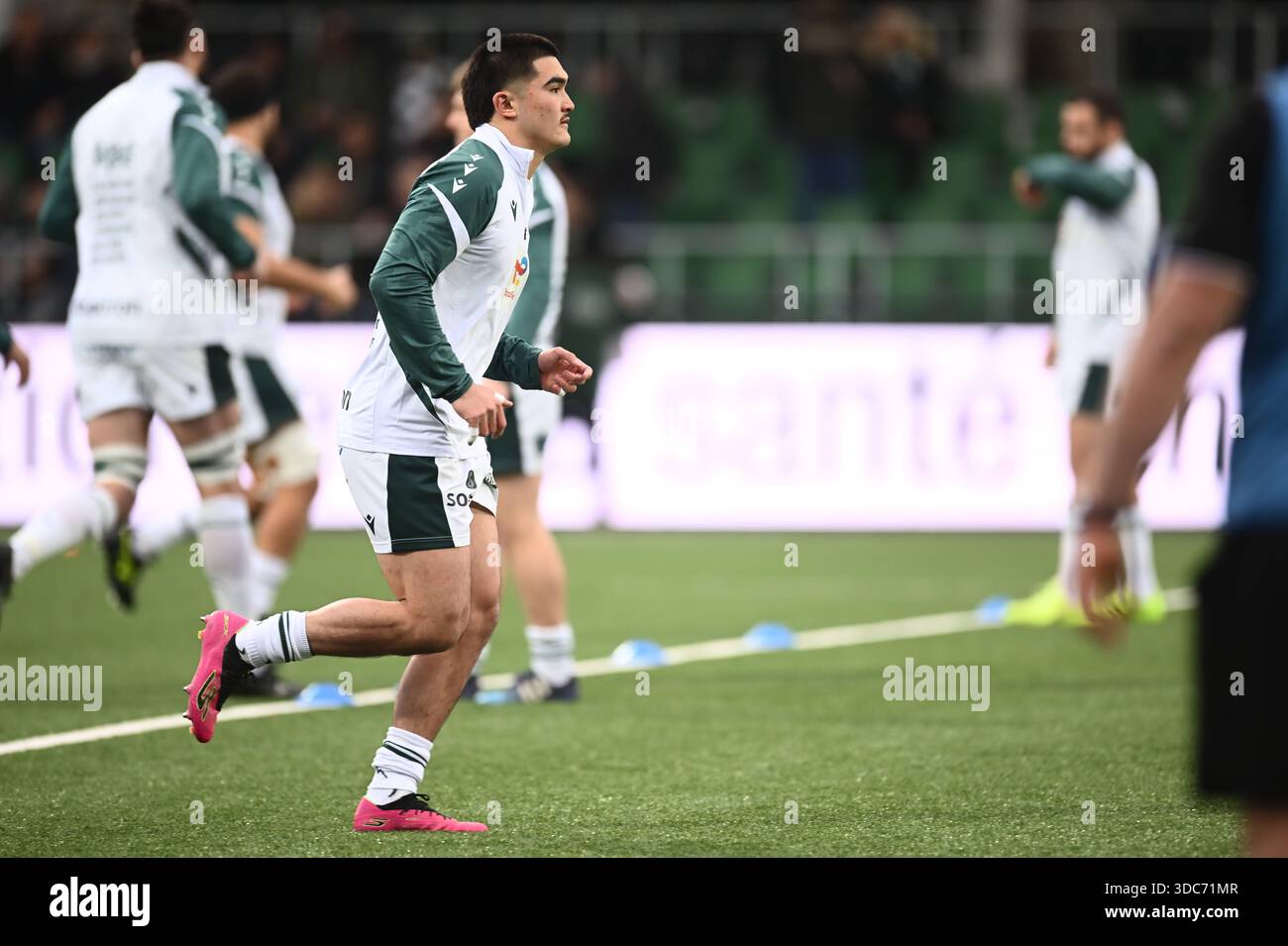 Toshi Richard BUTLIN of section paloise pau during the Top 14 match ...
