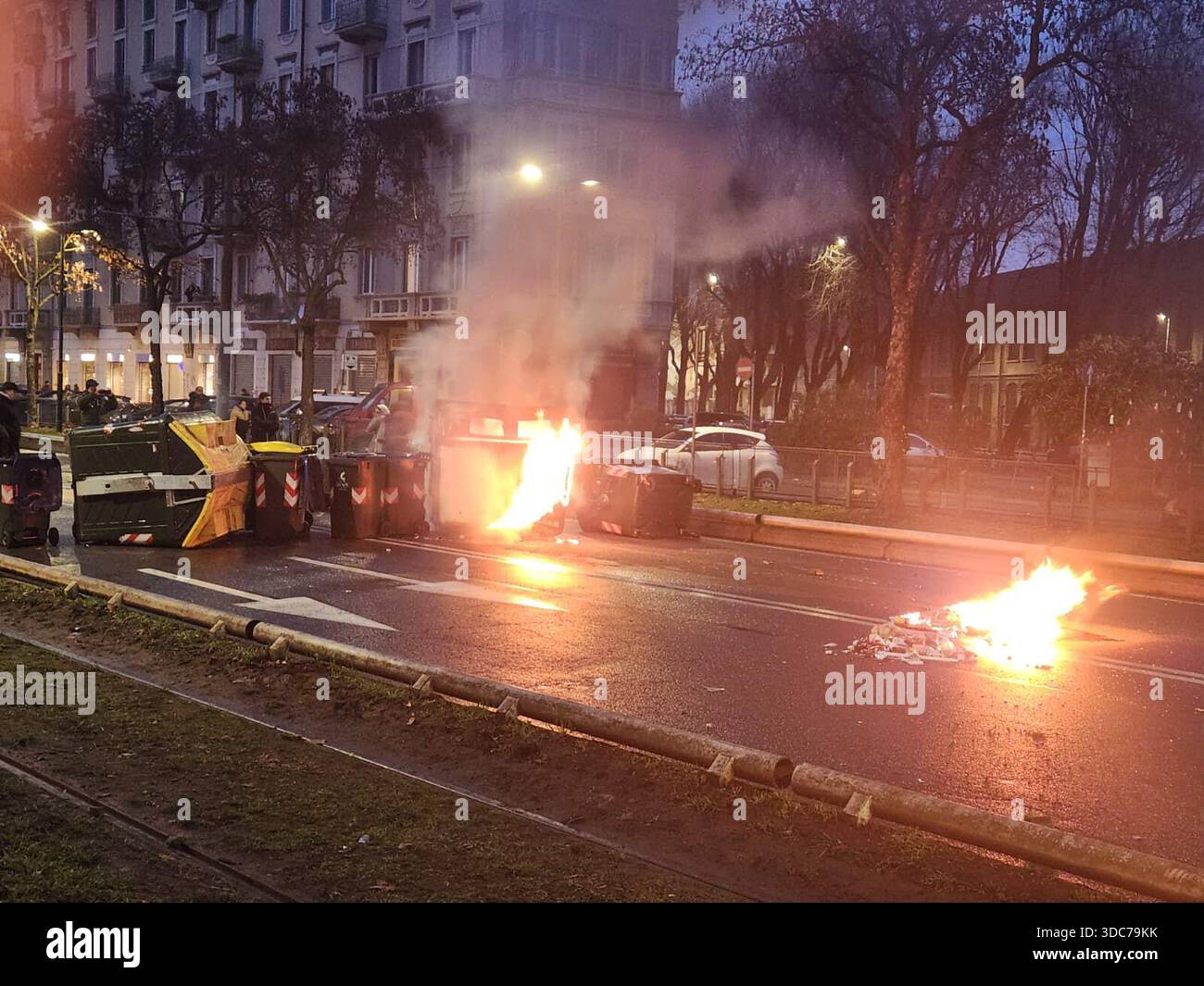 Turin, Guerrilla activity in the city at the demonstration against the ...