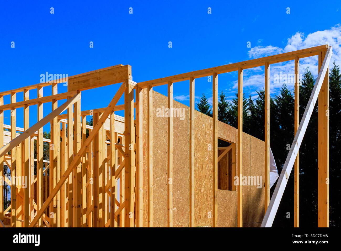 Work progress wooden framing beams hi-res stock photography and images ...