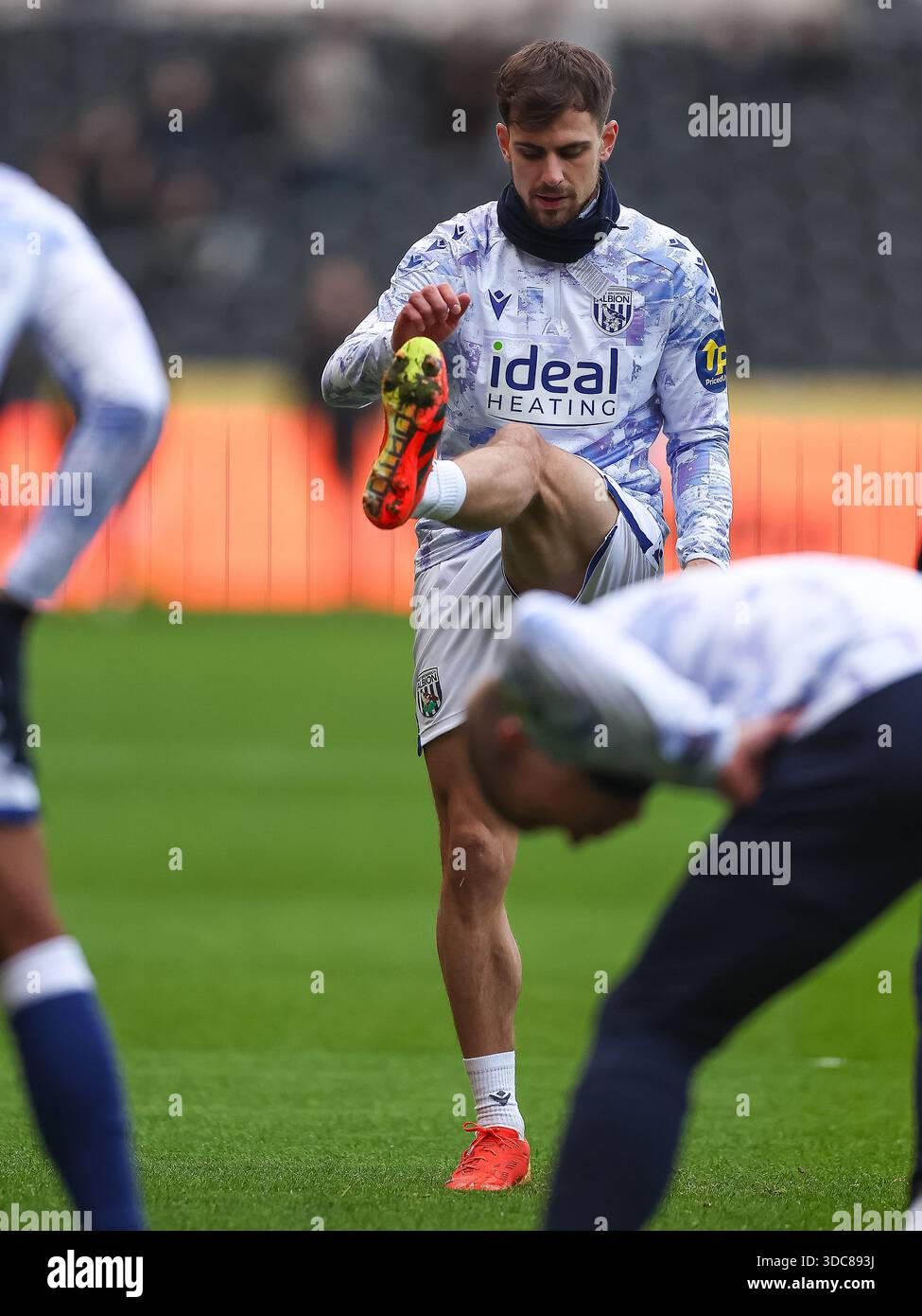 HULL, ENGLAND - DECEMBER 20: Jayson Molumby of West Bromwich Albion ...