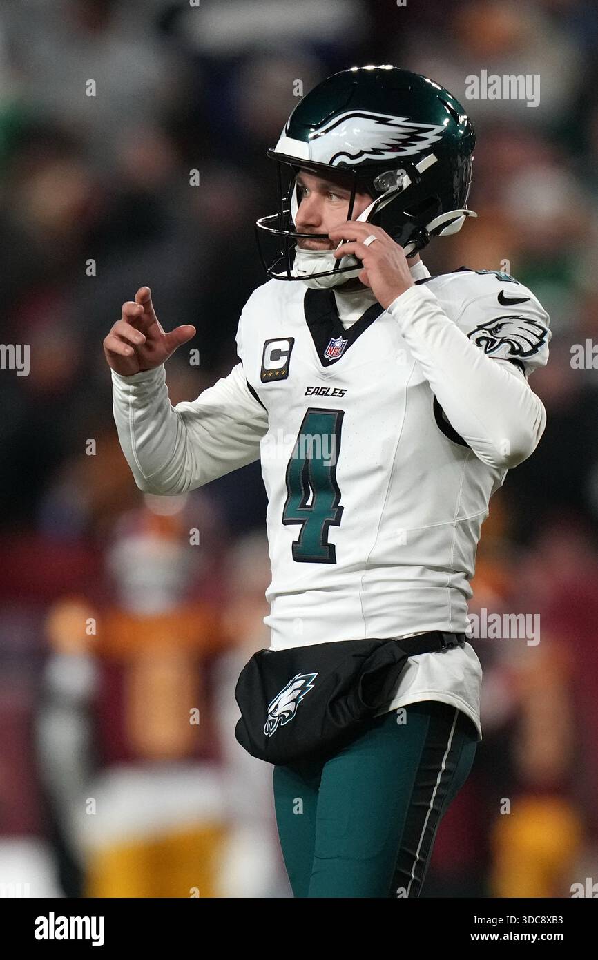 Philadelphia Eagles place kicker Jake Elliott reacts after missing a ...