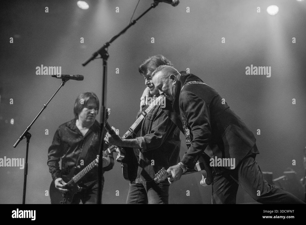 Eric Bazilian and John Lilley of the Hooters performs during the Pierre ...