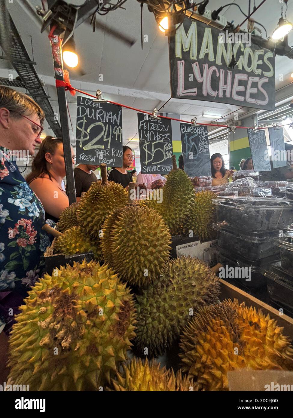 Durian fruit australia hi-res stock photography and images - Alamy