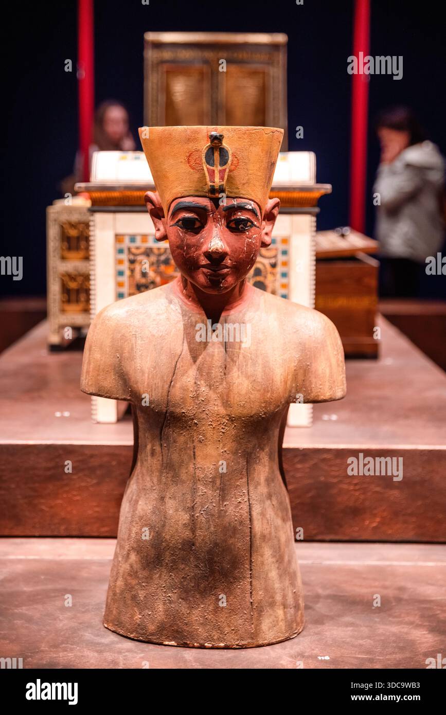 Bratislava, Slovakia - November 15, 2025: Bust of an ancient Egyptian ...