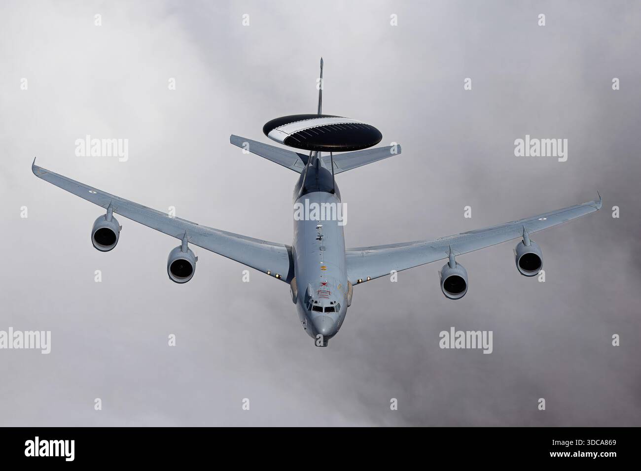 The French Air Force Boeing E-3F Sentry, a variant of Boeing 707-300 ...