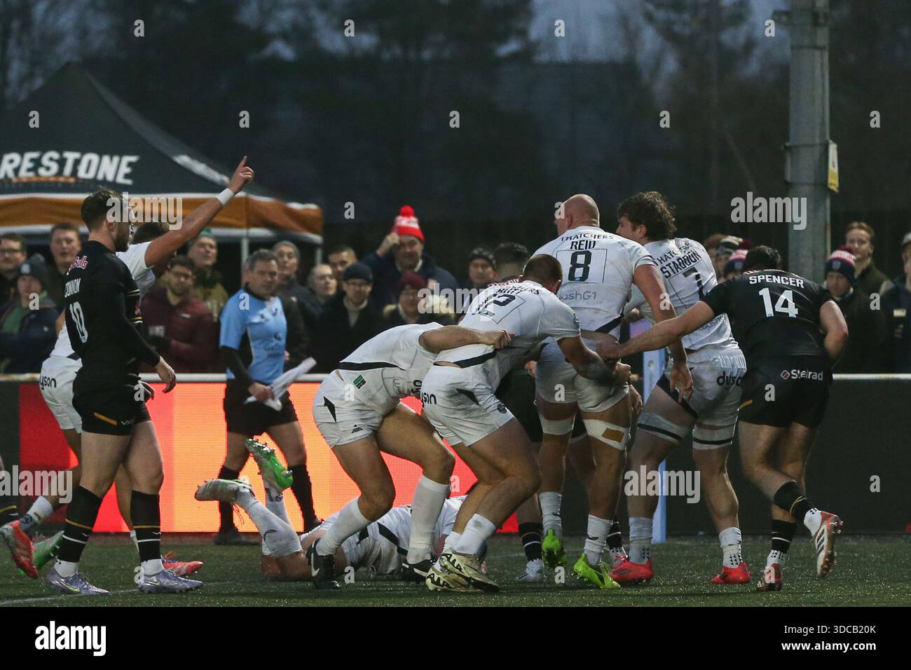 Dan Frost, of Bath Rugby scores their first try during the Gallagher ...