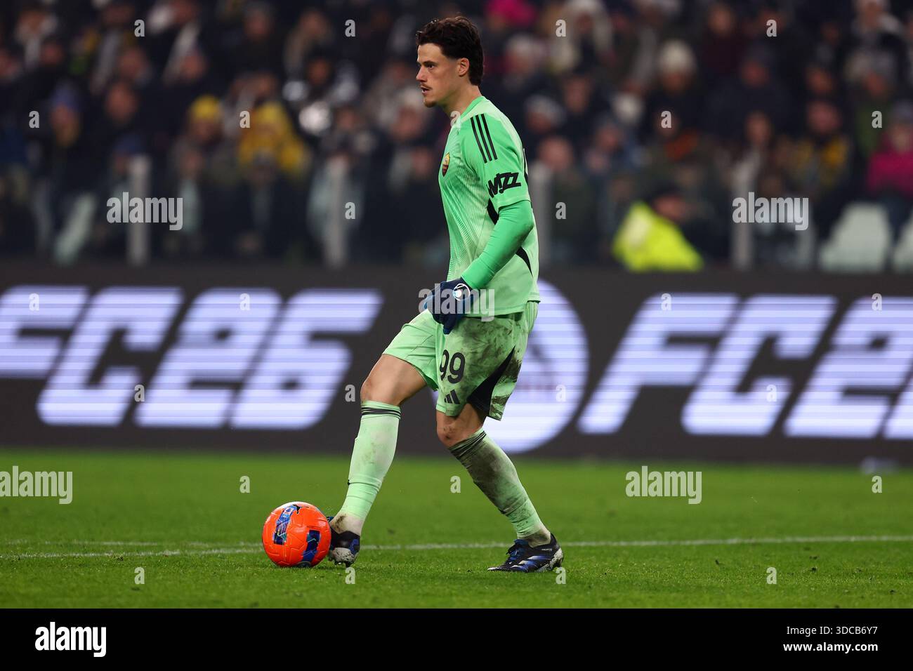 Mile Svilar of AS Roma in action during the Serie A match beetween ...