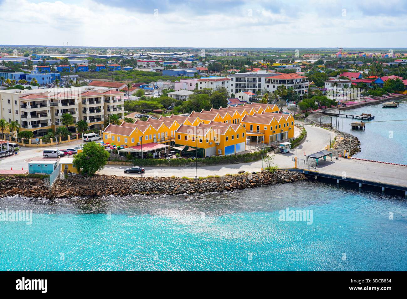Aerial view of South Pier Mall : Gateway to Kralendijk for cruise ship ...