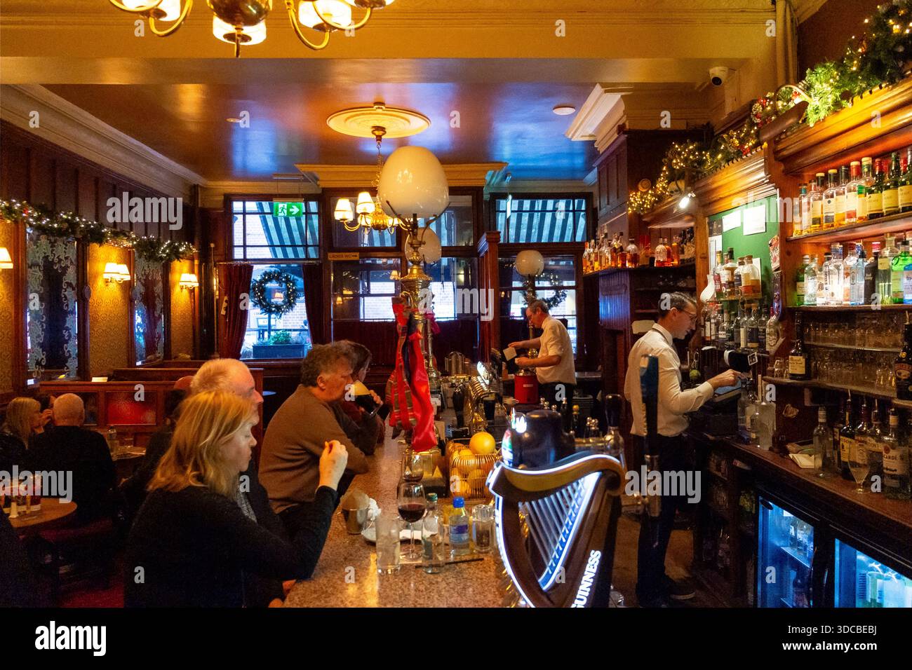 Nearys bar hi-res stock photography and images - Alamy