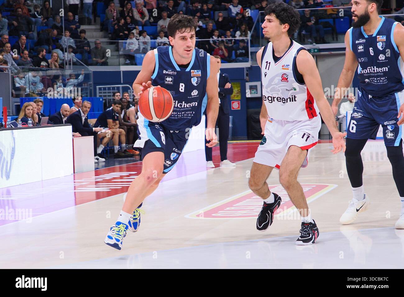 Tommaso Laquintana (Liofilchem Roseto) during Wegreenit Urania Milano ...