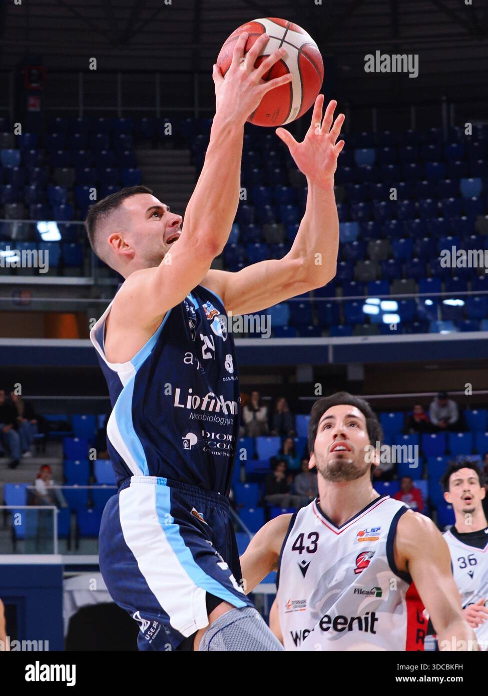 Marco Timperi (Liofilchem Roseto) during Wegreenit Urania Milano vs ...