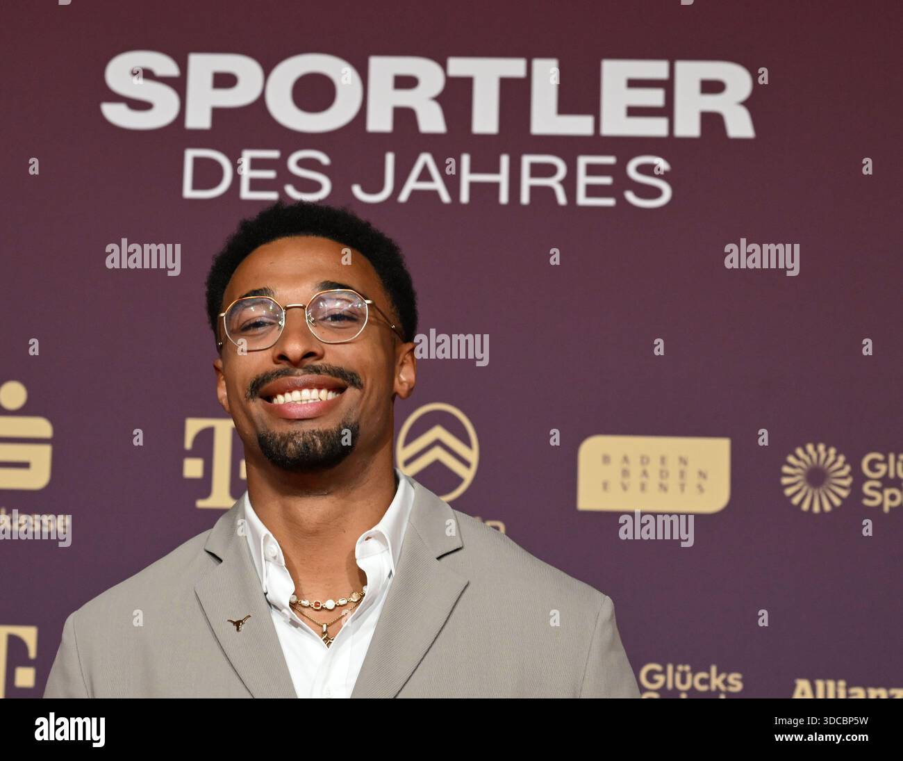 21 December 2025, Baden-Württemberg, Baden-Baden: Decathlete Leo ...