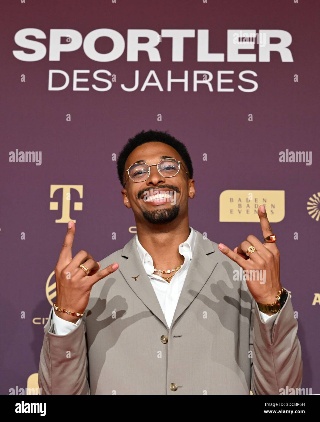 21 December 2025, Baden-Württemberg, Baden-Baden: Decathlete Leo ...