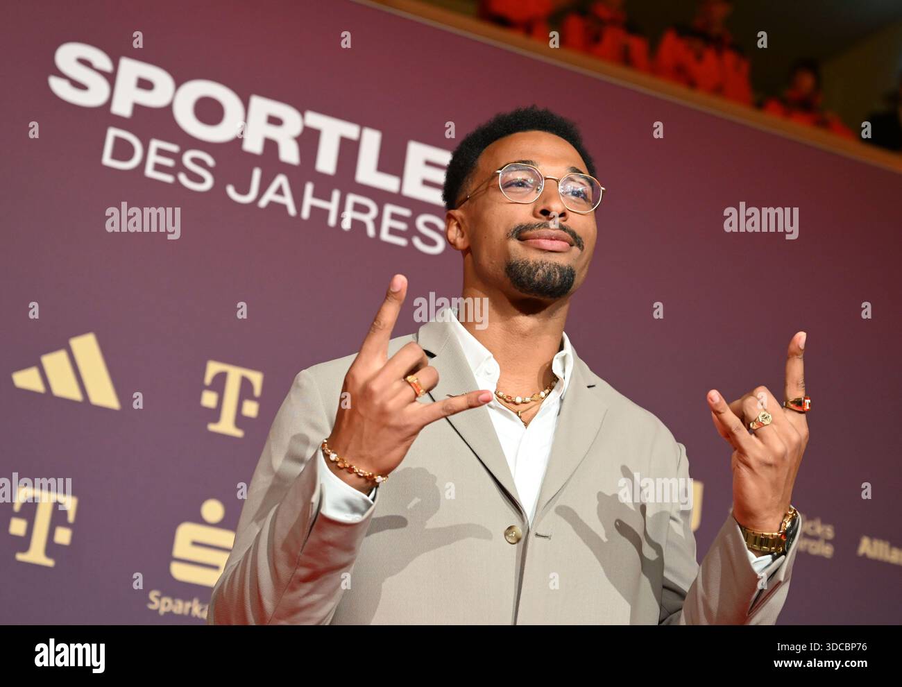 21 December 2025, Baden-Württemberg, Baden-Baden: Decathlete Leo ...