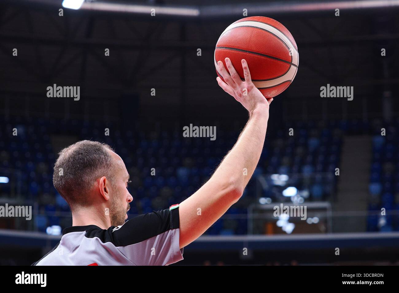 Referee during Wegreenit Urania Milano vs Liofilchem Roseto, Italian ...