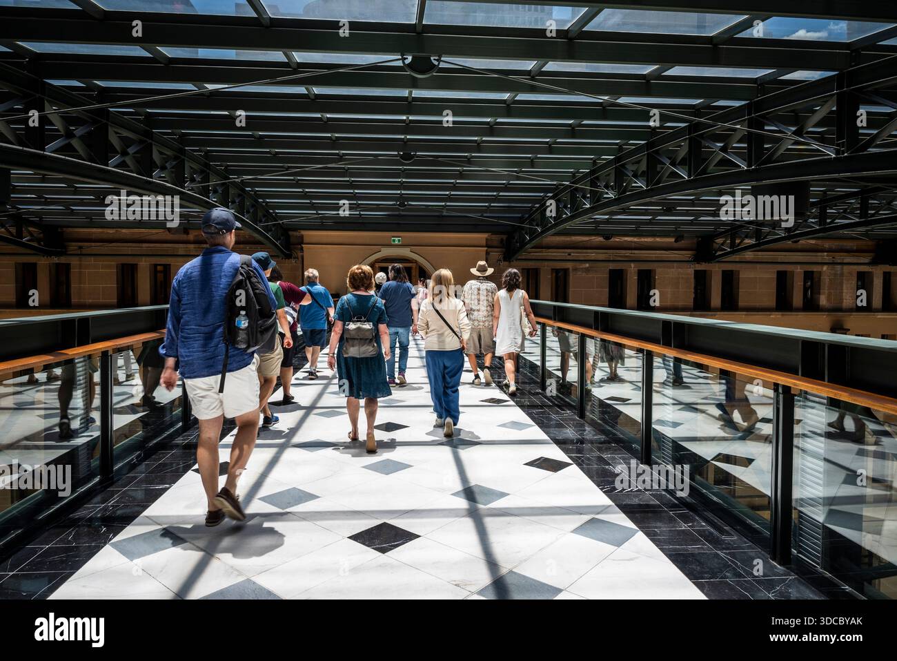 Bridge over the atrium hi-res stock photography and images - Alamy
