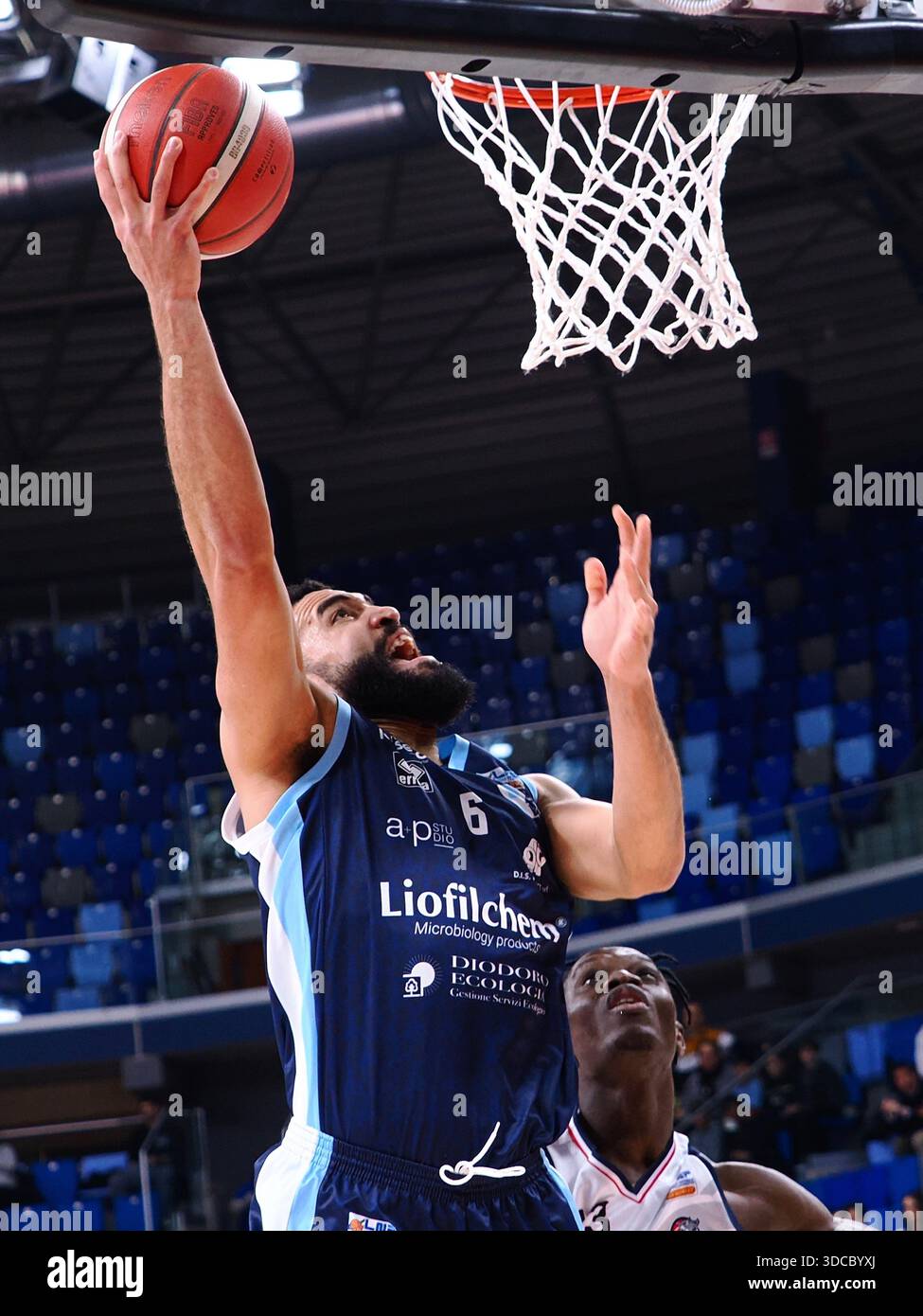 Jalen Cannon (Liofilchem Roseto) during Wegreenit Urania Milano vs ...