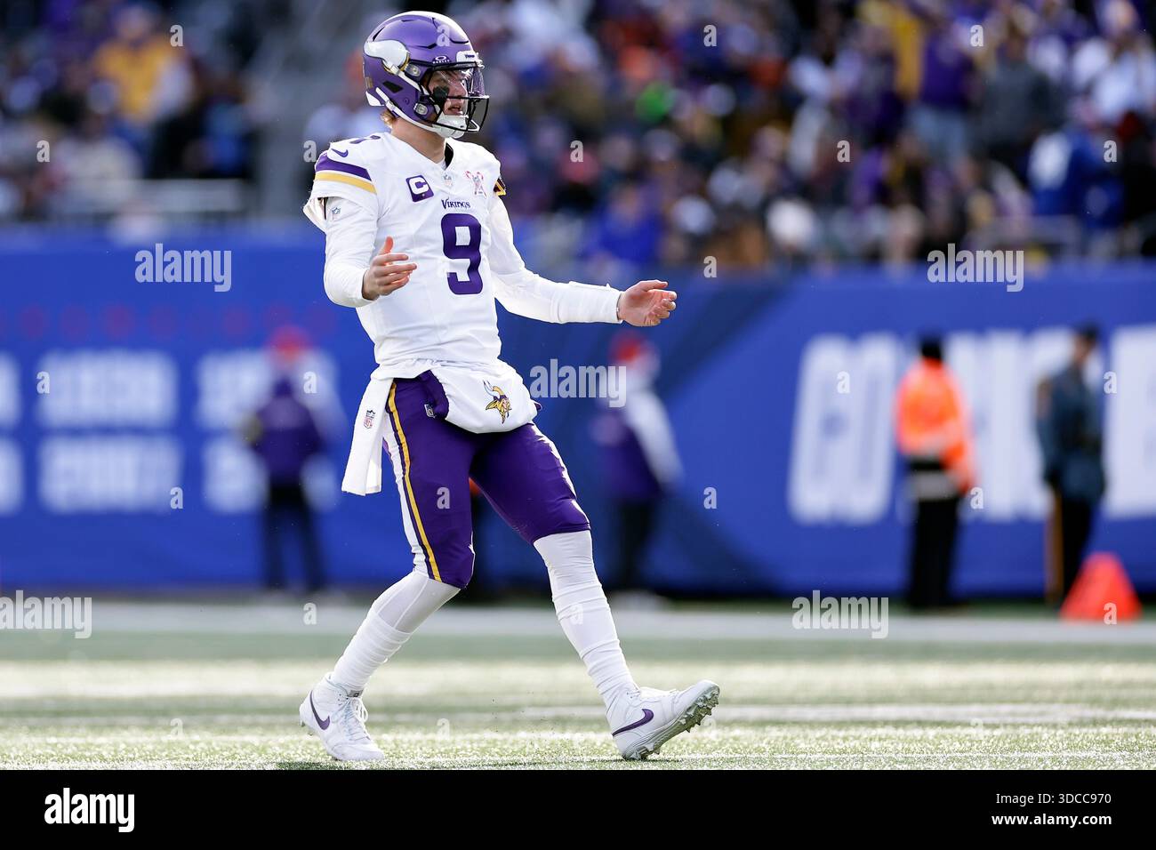 Minnesota Vikings quarterback J.J. McCarthy (9) reacts during an NFL ...