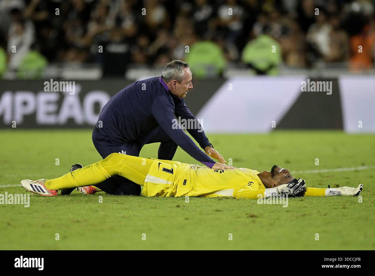 RJ - RIO DE JANEIRO - 12/21/2025 - 2025 BRAZIL CUP, VASCO x CORINTHIANS ...