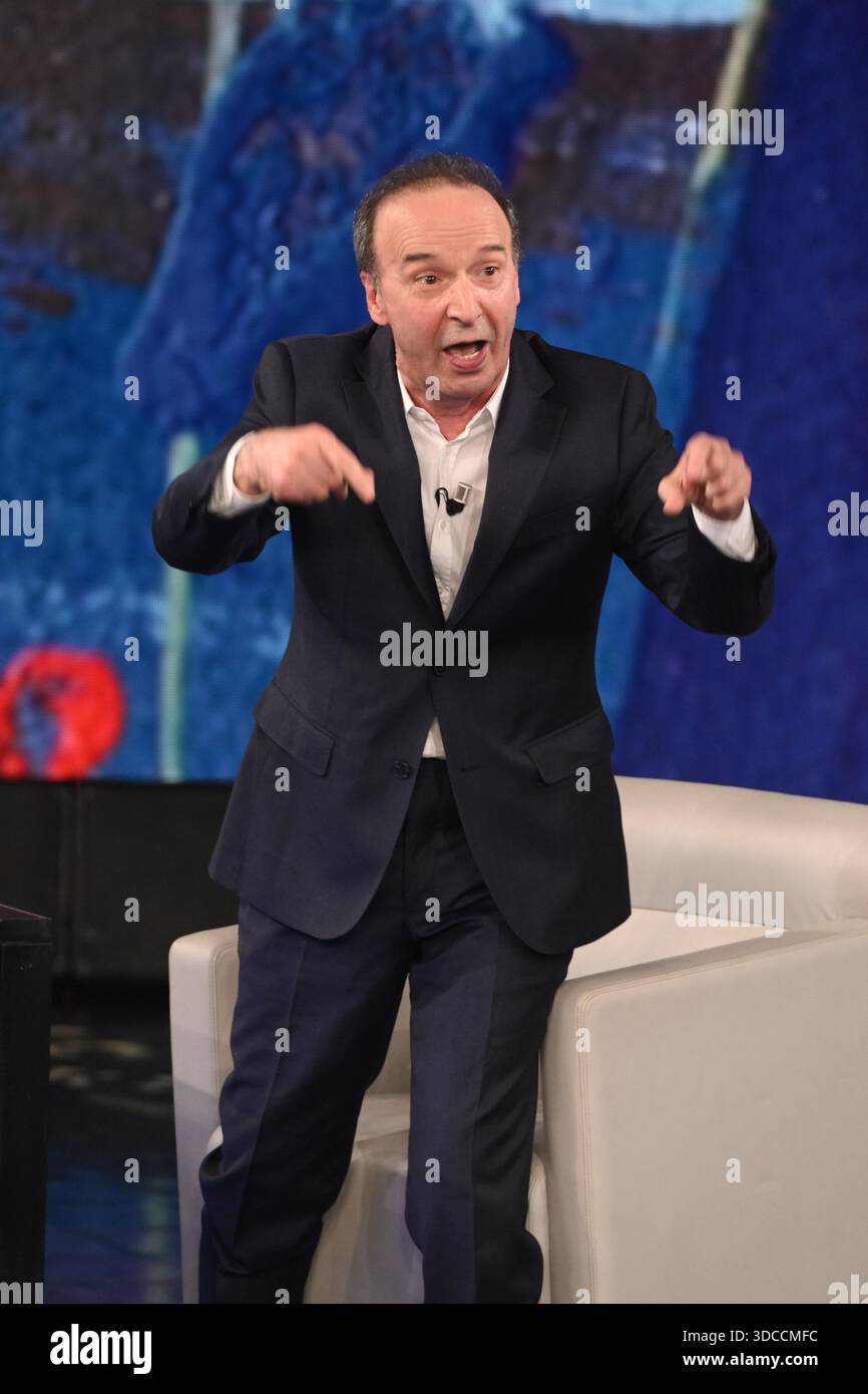 Milan, TV show "Che Tempo Che Fa" - Nove. In the photo: Roberto Benigni ...