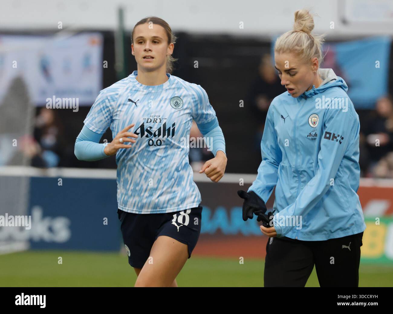 LONDON, ENGLAND -Kerstin Casparij of Manchester City WFC and Alex ...