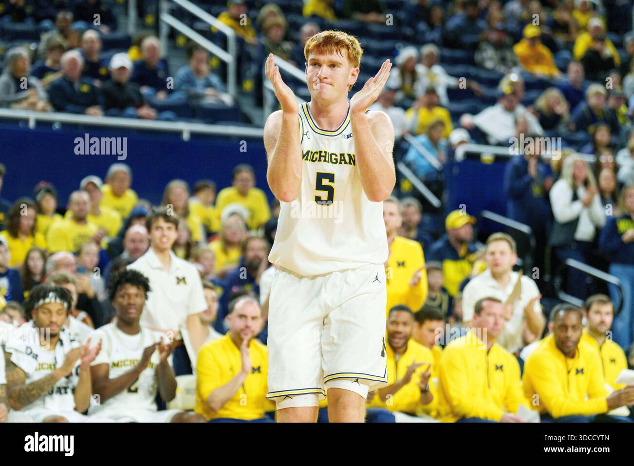 Michigan forward Oscar Goodman (5) reacts during the second half of an ...