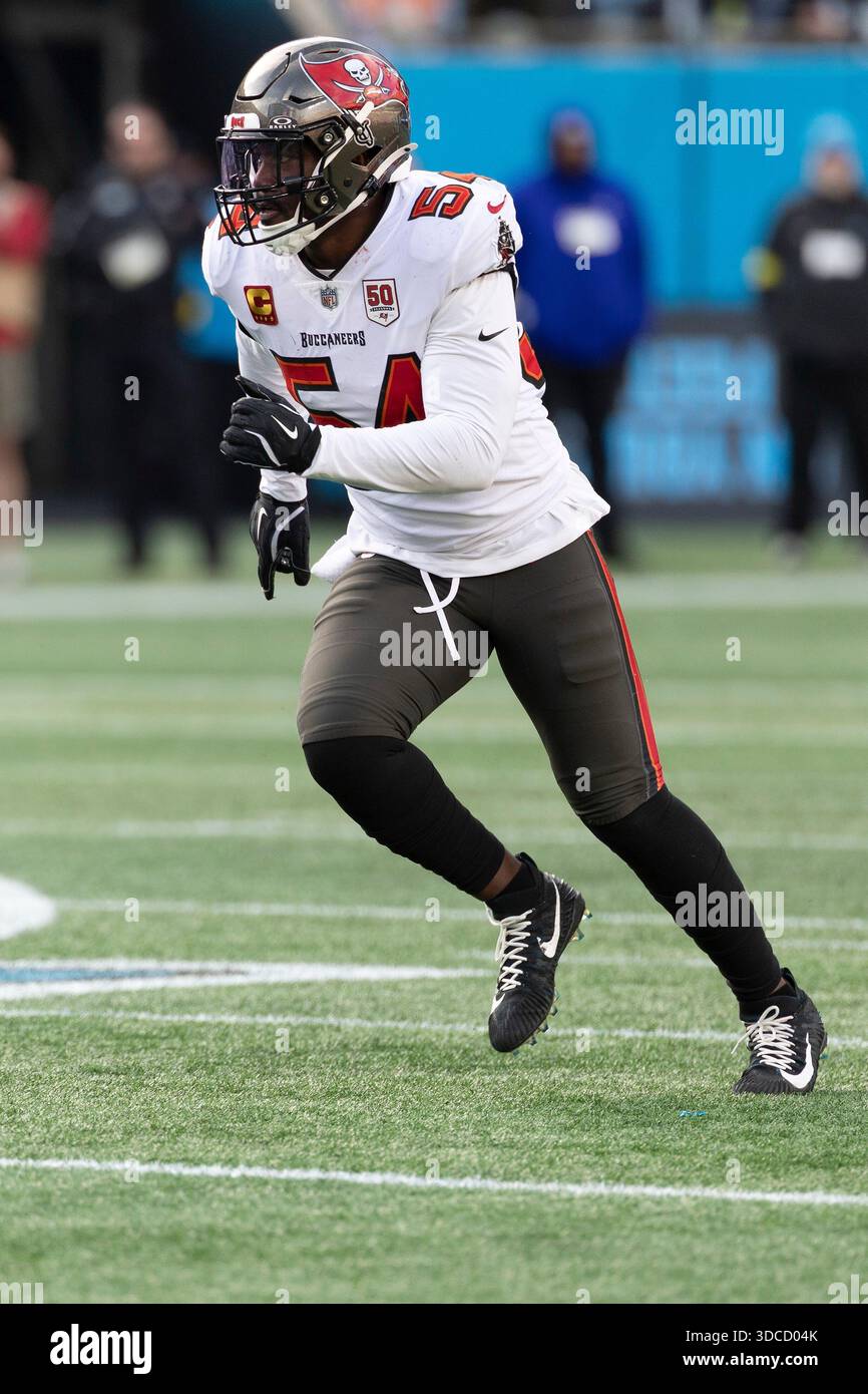 Tampa Bay Buccaneers linebacker Lavonte David plays against the ...