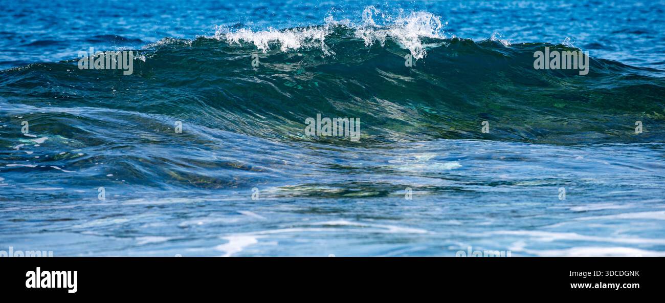 Rolling sea waves movement. Wave background. Sea waves with foam ...