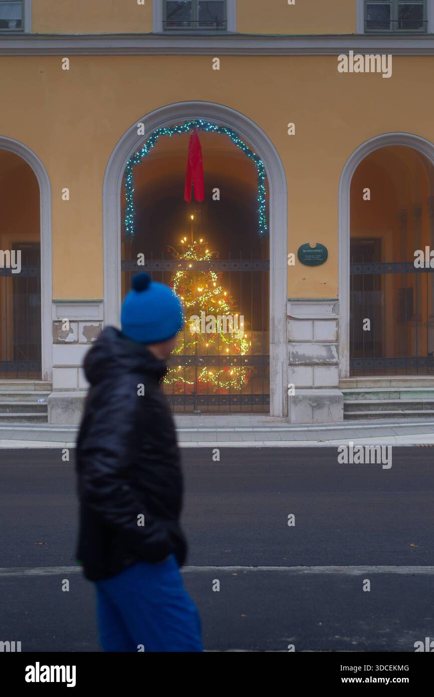 Vorweihnachtliche Stimmung. Weihnachtliche Dekoration in Bad ...