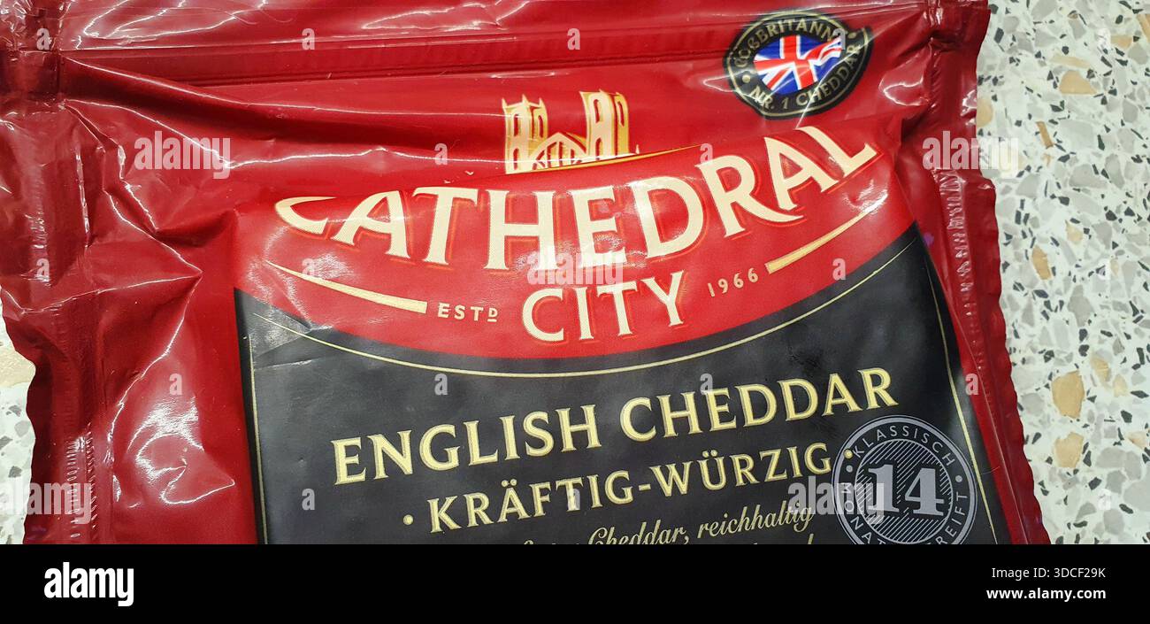 Cathedral City English Cheddar Cheese is the UK s number 1 cheddar ...