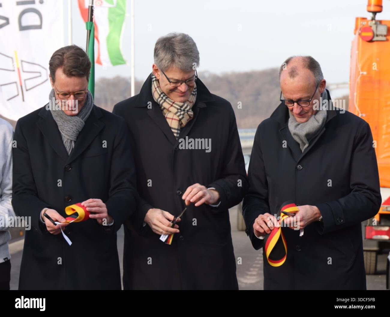 Talbruecke Merz 22.12.2025, germany, Luedenscheid, Rahmedetalbruecke ...