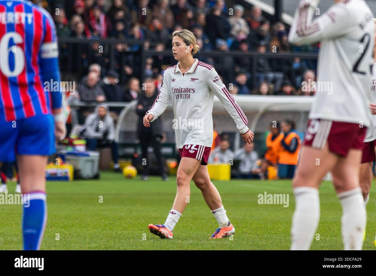 Sutton, UK. 21st Dec 2025. Kyra Cooney-Cross of Arsenal Women in action ...