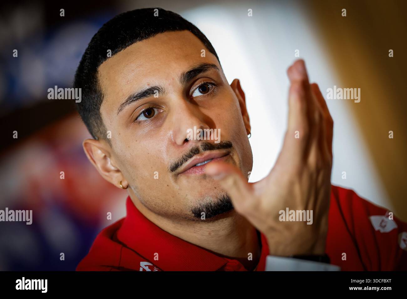 WOLVEGA - Sebas Diniz during the IKO-X2O skating team's press lunch ...