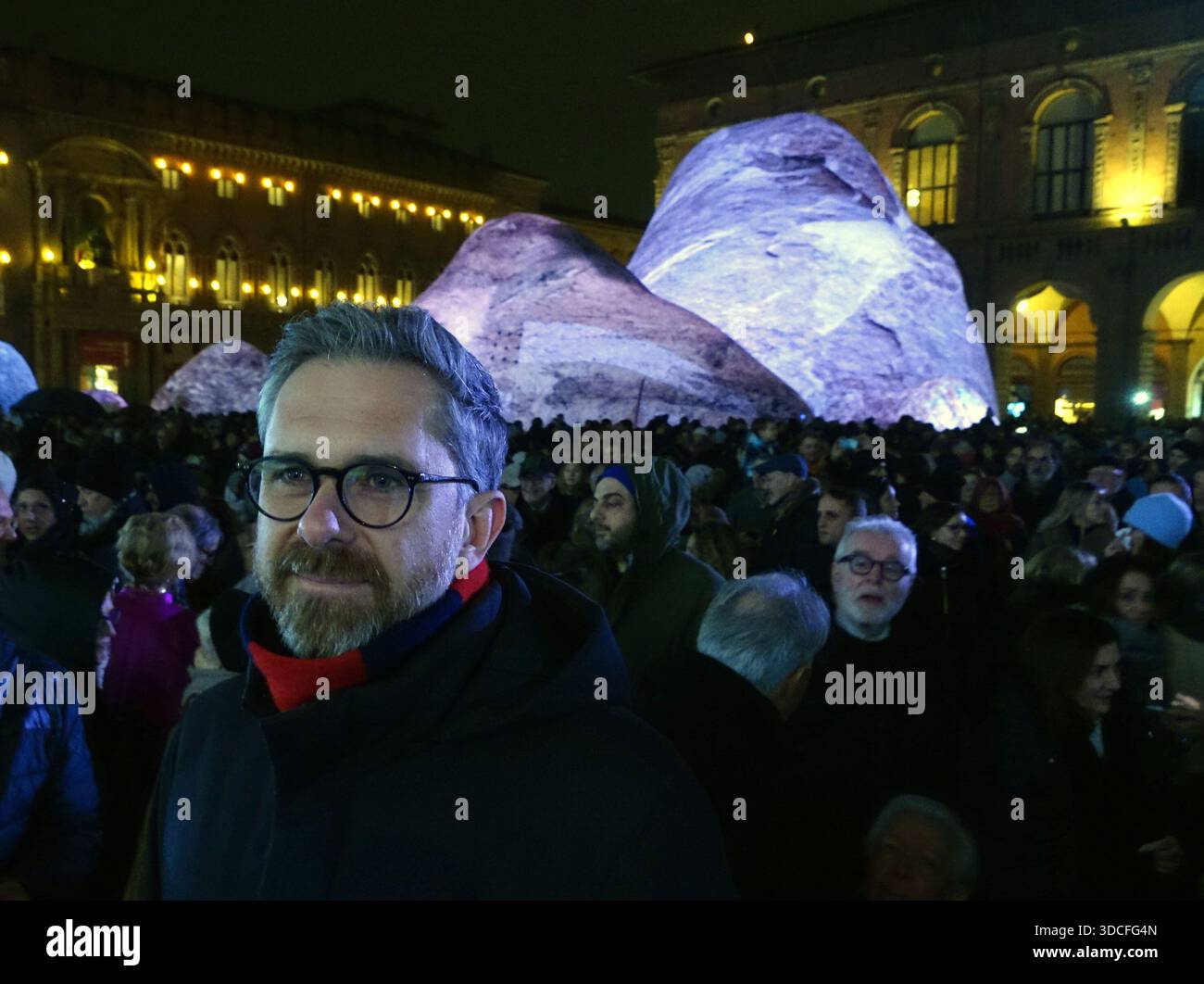 Bologna. Lighting of Iwagumi - Dismisura, a Christmas installation and ...