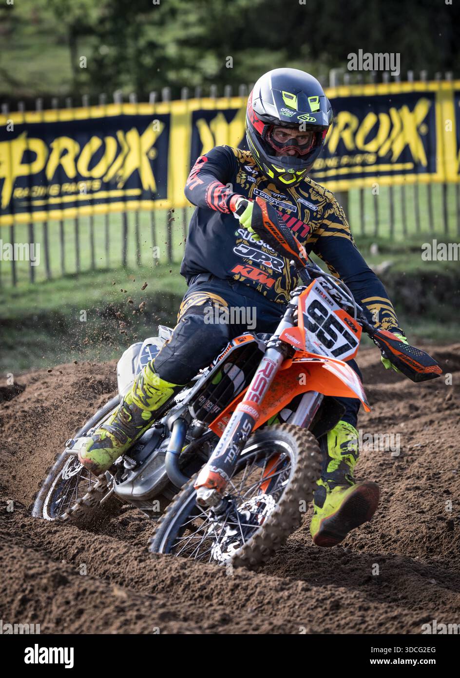 Cornerring hi-res stock photography and images - Alamy