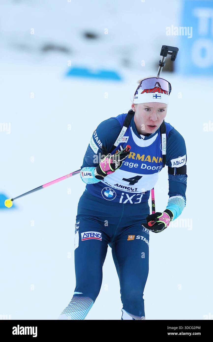 Suvi Minkkinen (Finland), Women 12,5 Km Mass Start during the BMW IBU ...
