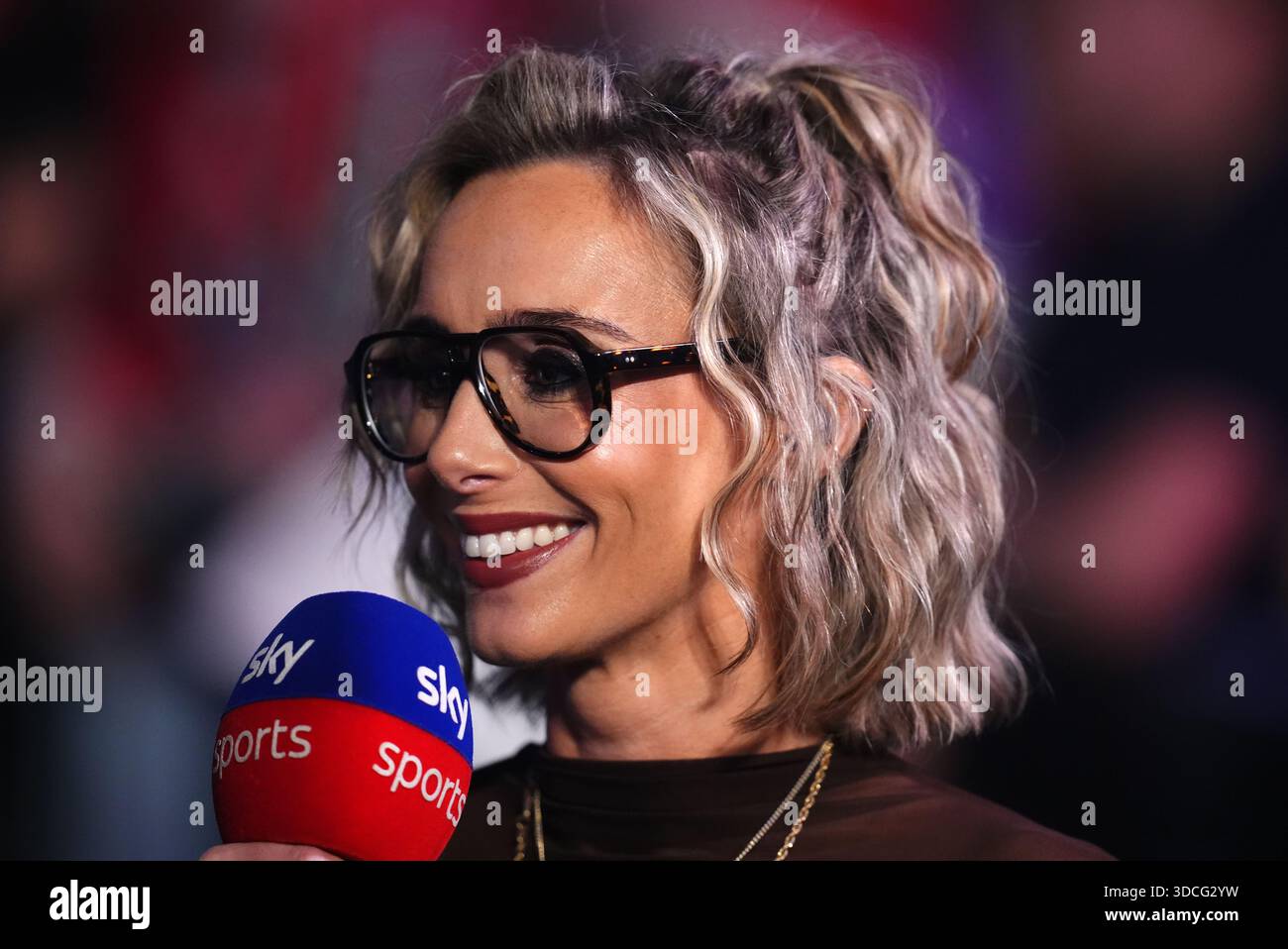 Sky Sports' Anna Woolhouse on day twelve of the Paddy Power World Darts ...
