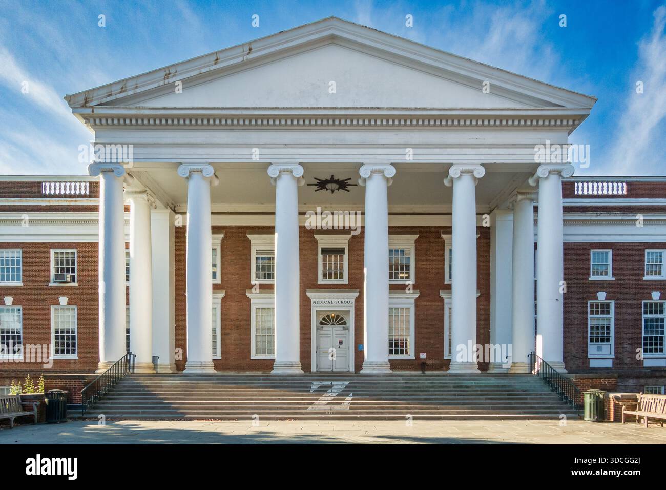 Niversity of virginia school of medicine hi-res stock photography and ...
