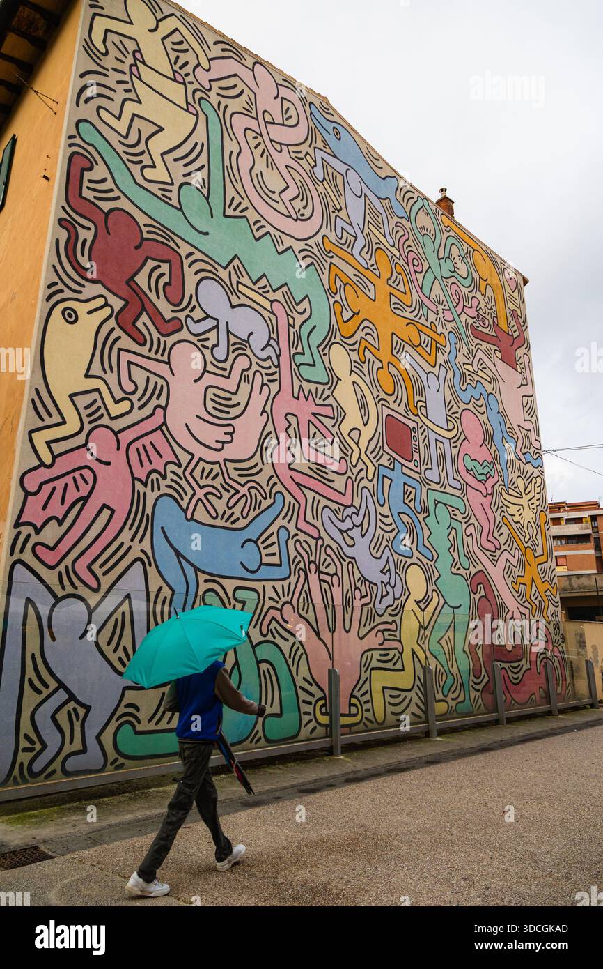 Keith haring mural hi-res stock photography and images - Alamy