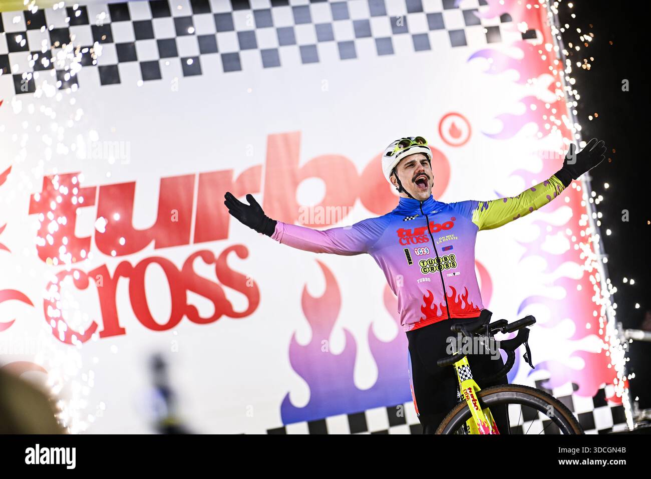 Average Rob aka Robert Rob Van Impe pictured before the 'Turbo Cross ...