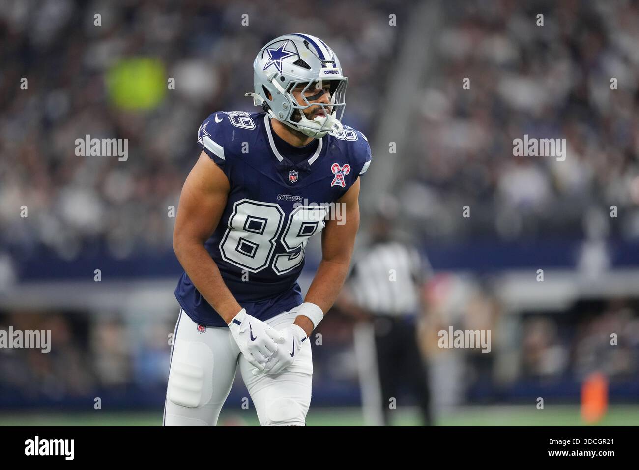Dallas Cowboys tight end Brevyn Spann-Ford (89) lines up for a play ...