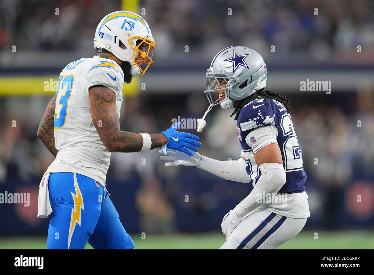 Los Angeles Chargers wide receiver Keenan Allen (13) and Dallas Cowboys ...