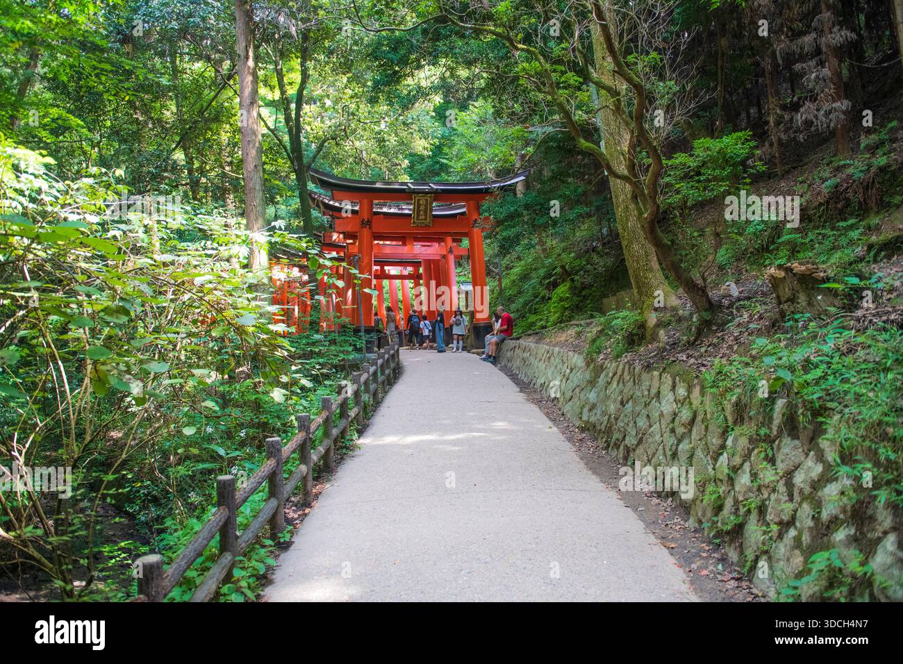 Entry gate fushimi inari hi-res stock photography and images - Alamy
