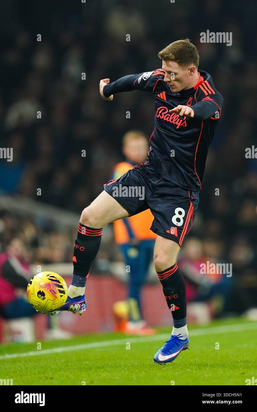 Elliot Anderson of Nottingham Forest during the Fulham v Nottingham ...