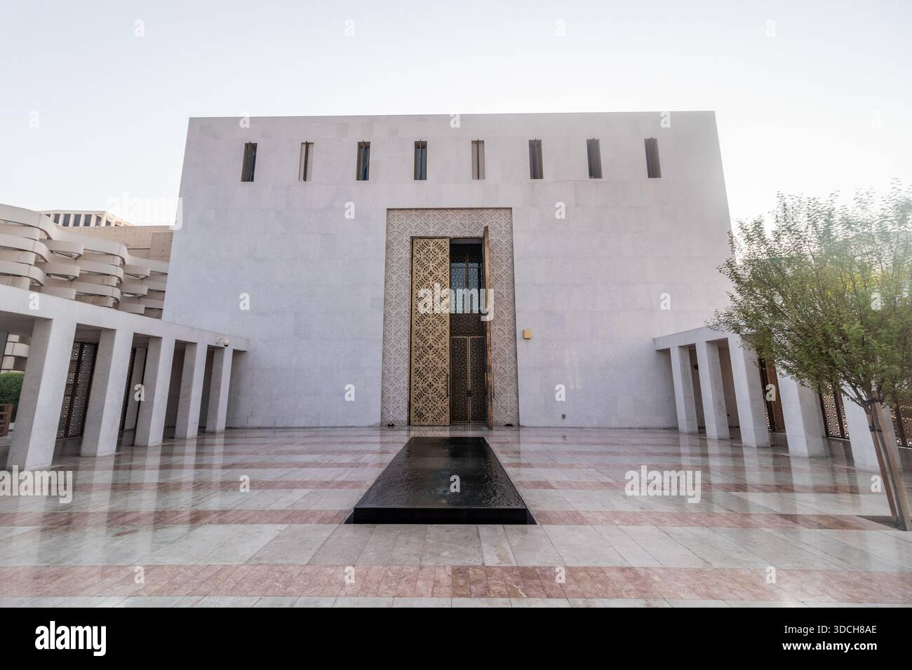 Msheireb Mosque in Msheireb Downtown Doha, Qatar Stock Photo - Alamy
