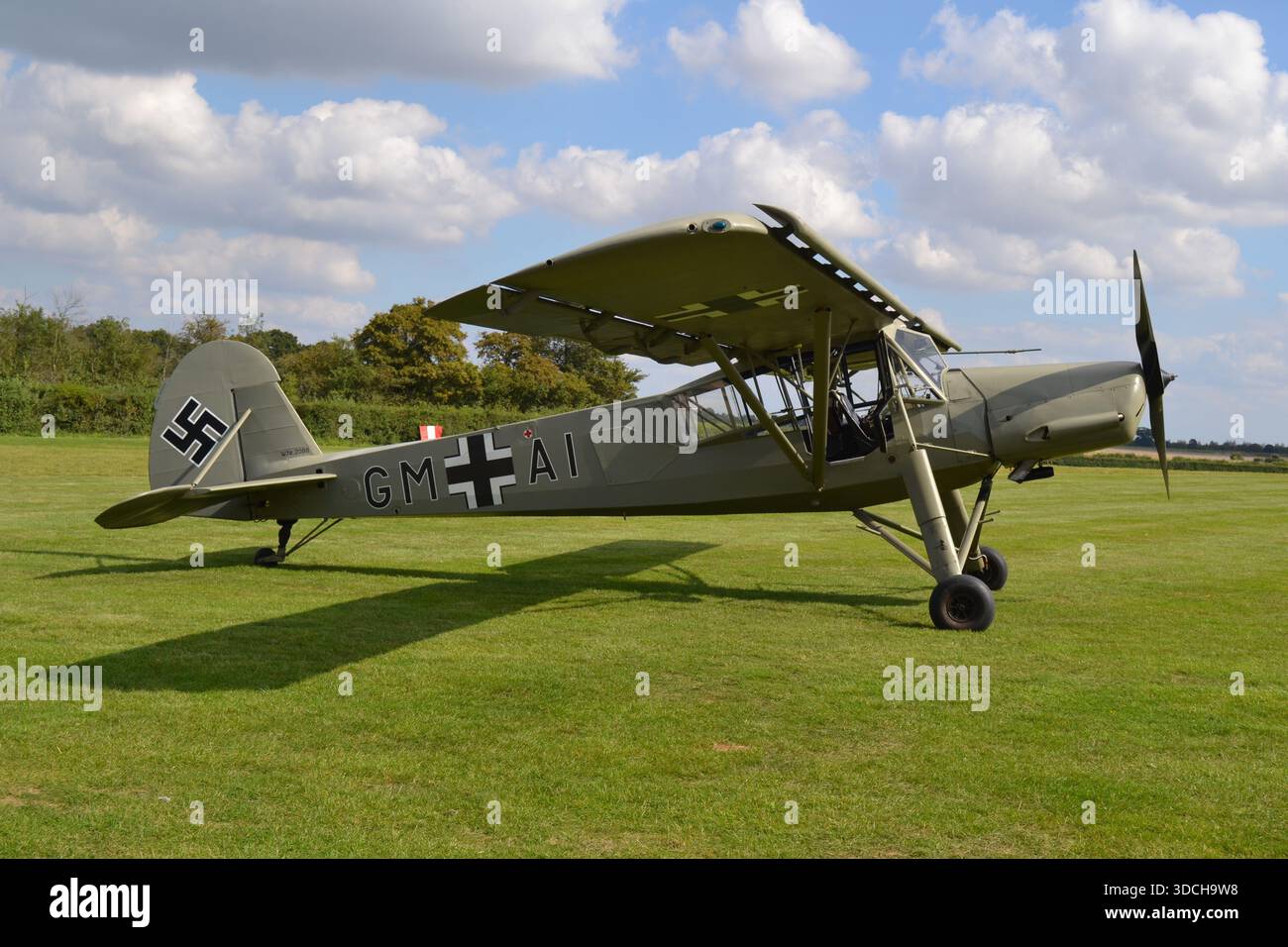 Welded steel tube fuselage hi-res stock photography and images - Alamy
