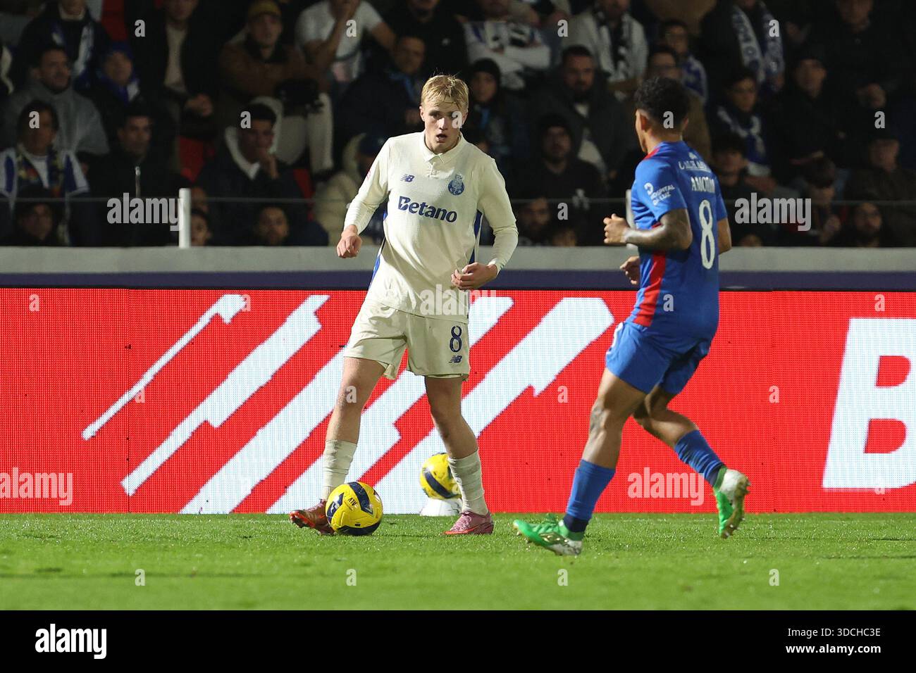 Alverca, 22/12/26 - FC Alverca hosted FC Porto at stadium Complexo ...